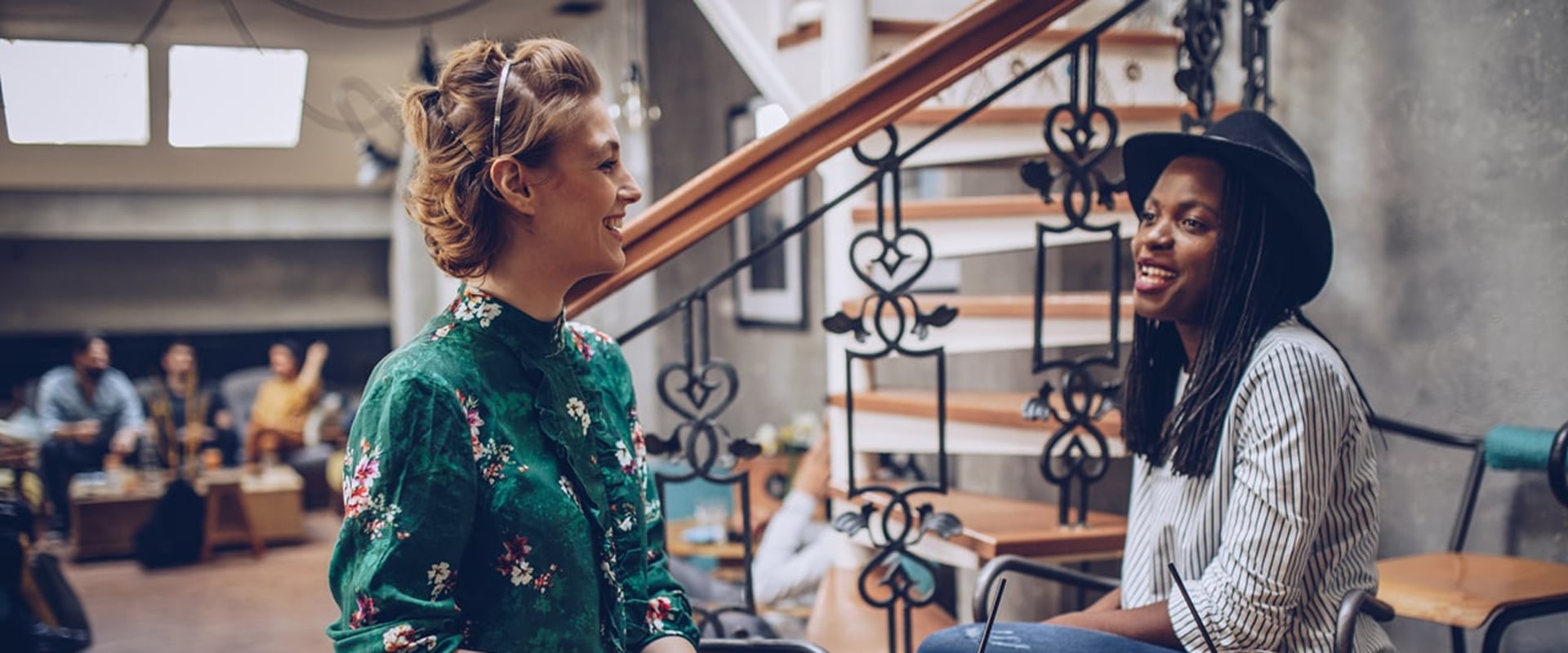 How to Be Aware of Your Feelings and Emotions During Your First Date